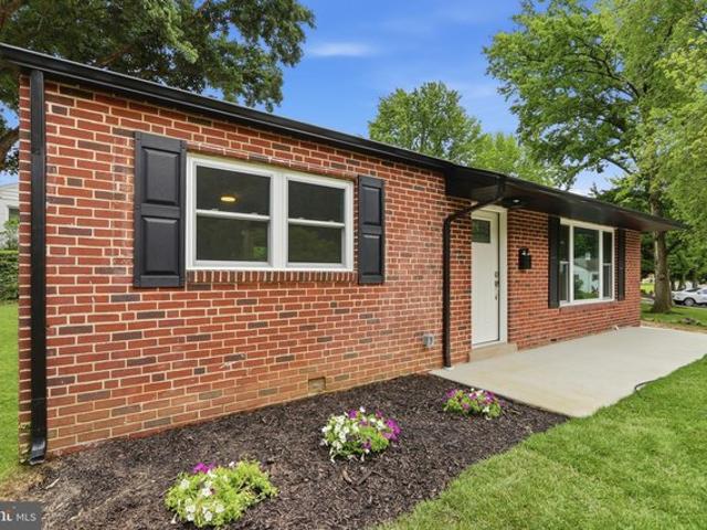 27 Homewood Rd, Wilmington, DE 19803