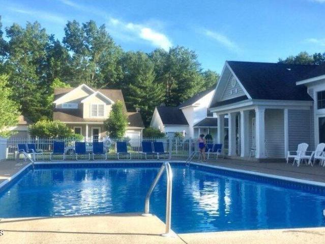 27 Horseshoe Drive