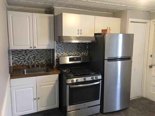 27 Hudson Avenue 1 Bedroom Apartment for Rent at 27 Hudson Ave, Green Island, NY 12183