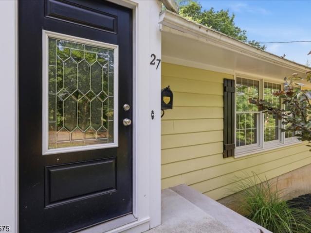27 Inwood Rd