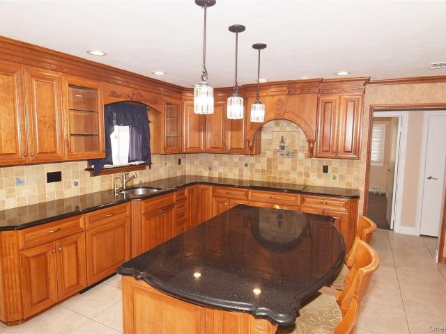 27 Jill Drive