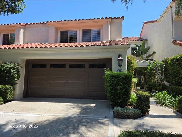27 LA Quinta Unit 18, Irvine, CA 92612