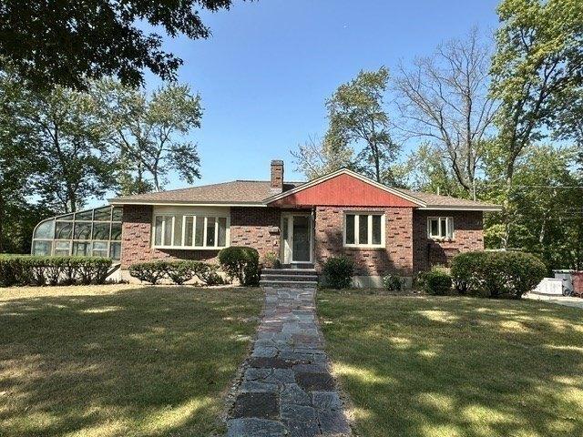 27 Lantern Ln, Dedham, MA 02026