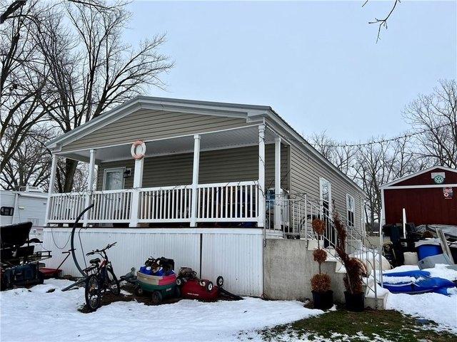 27 Lakeview Rd, Gays, IL 61928