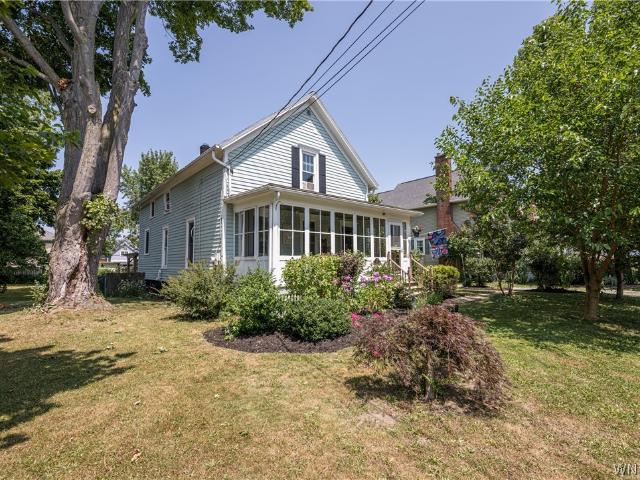 27 Linwood Avenue