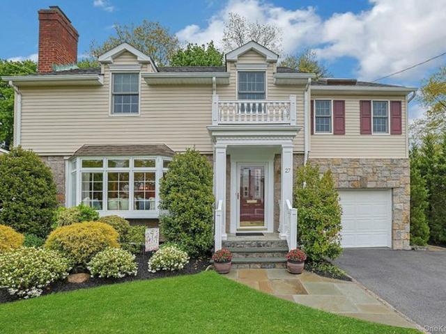 27 Longview Dr, Eastchester, NY 10709