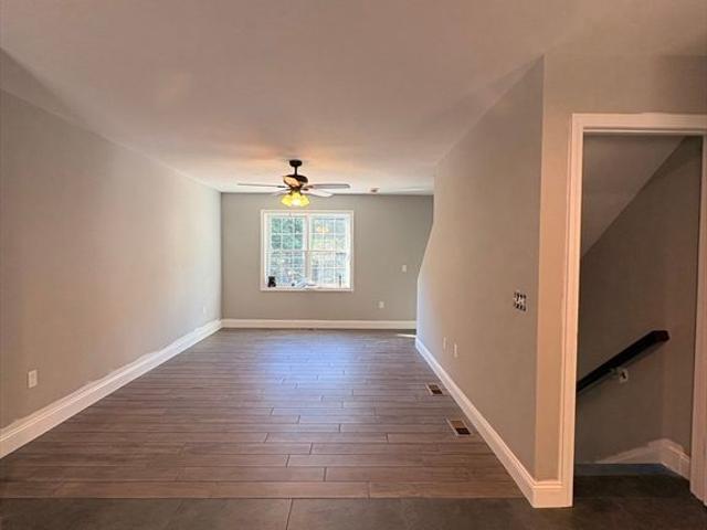 27 Ludlow Road, South Hadley, US, MA