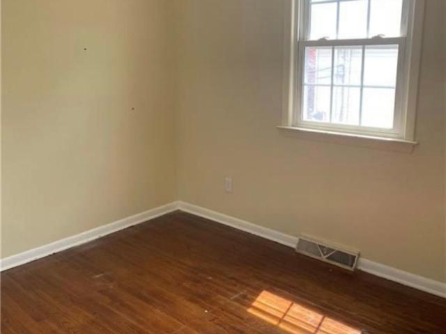 27 Manila Avenue, Woodbridge, US, CT