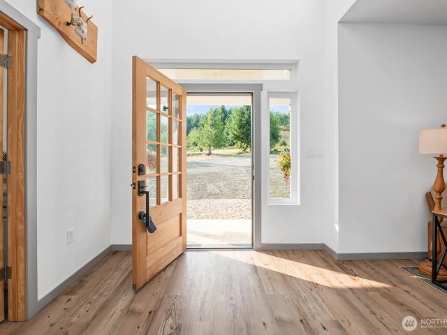 27 Majestic View Lane