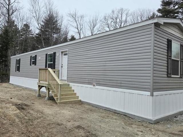 27 Martin Rd, Deering, NH 03244