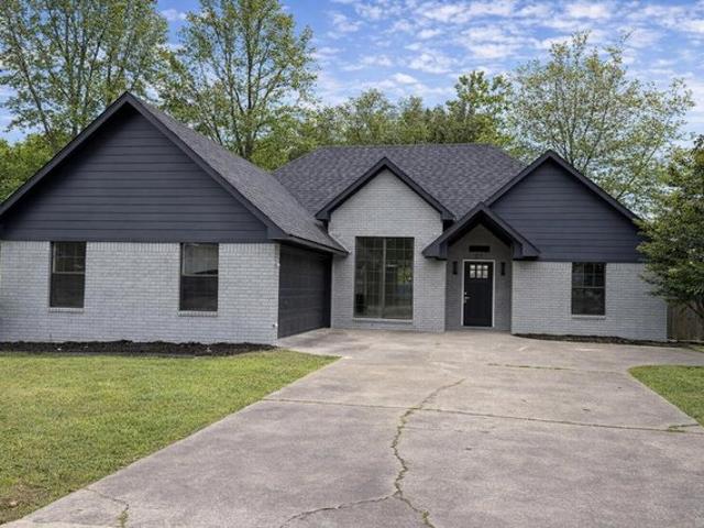 27 Mary Ann Cir, Cabot, AR 72023