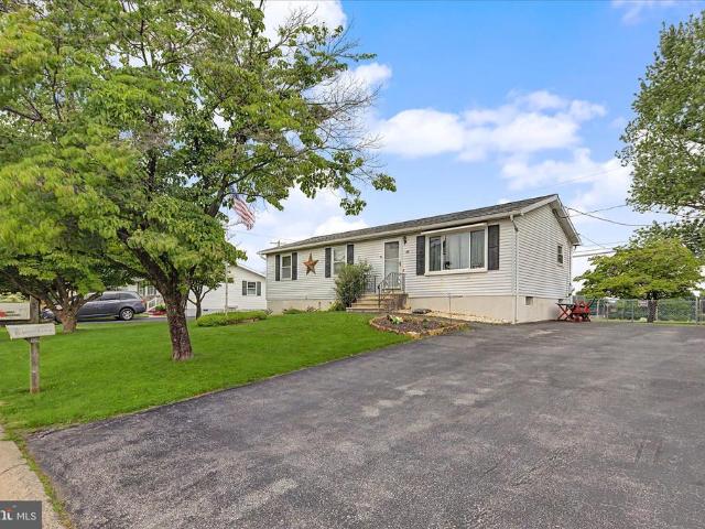 27 Maywood Avenue
