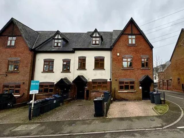27 Meadow Road, Birmingham, B32 1AY, United Kingdom | 4 bed house for rent #140226754 | Rentberry