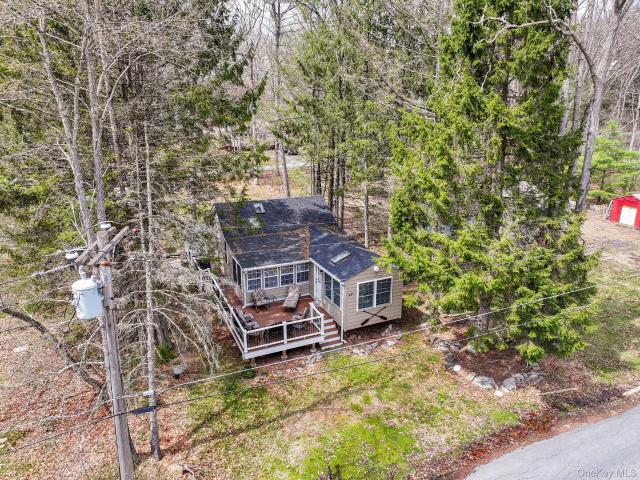 27 Minisink Trail