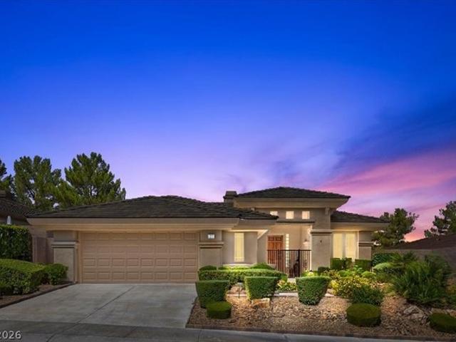 27 Moraine Dr, Henderson, NV 89052