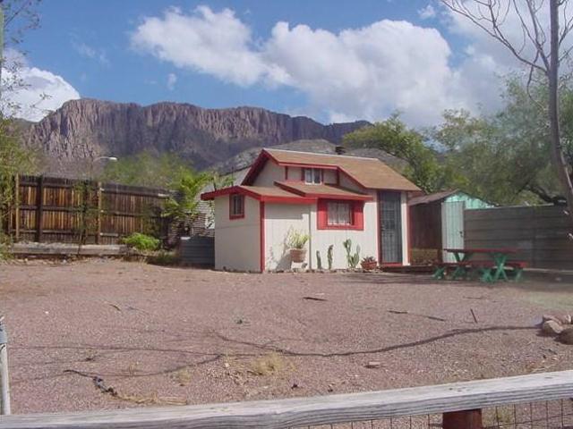 27 N Molino St, Superior, AZ 85173