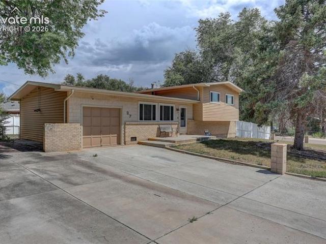 27 N Amherst St, Colorado Springs, CO 80911