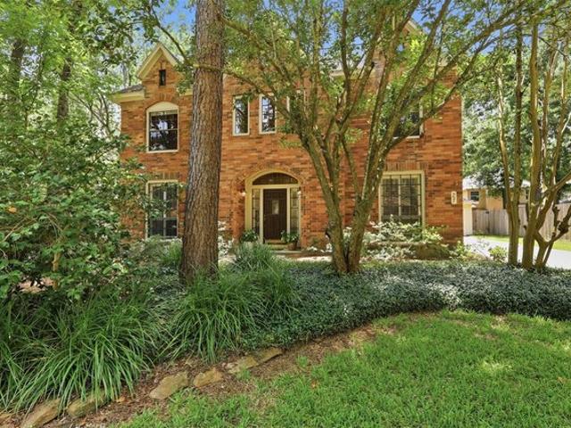 27 N Duskwood Pl, The Woodlands, TX 77381