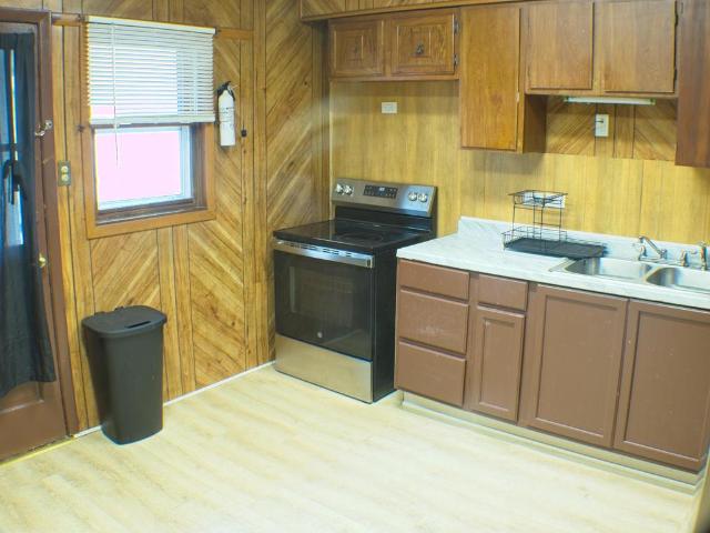 27 N Price Street