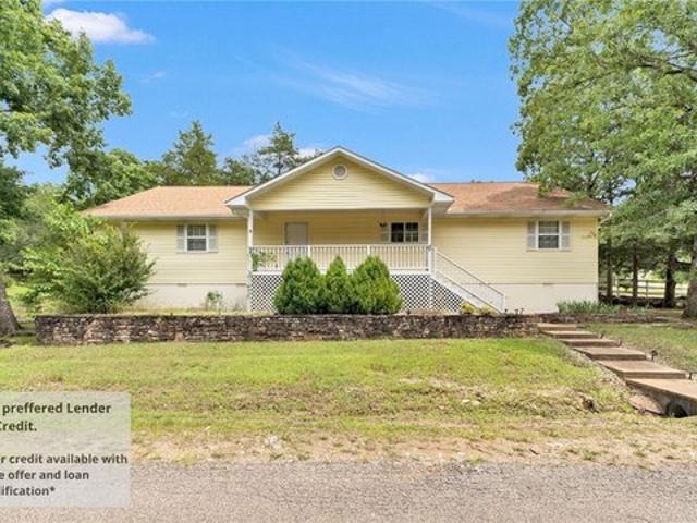 27 N Star Loop, Holiday Island, AR 72631