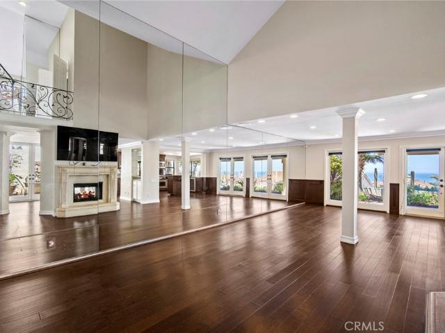 27 New York Ct, Dana Point, CA 92629 | MLS #OC26074 | Compass