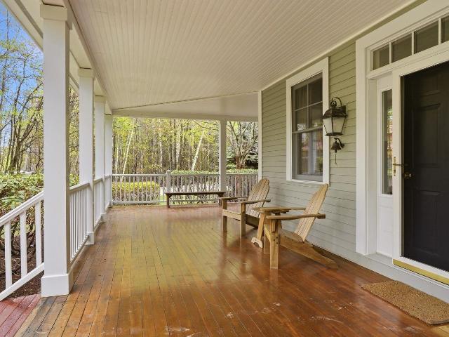 27 Orchard Lane