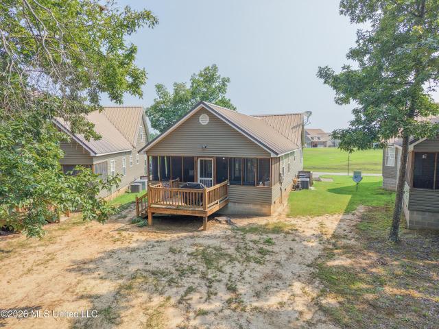 27 Pearl Parkway