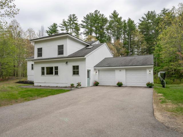 27 Pierce Lane