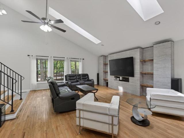 27 Ponderosa Ln