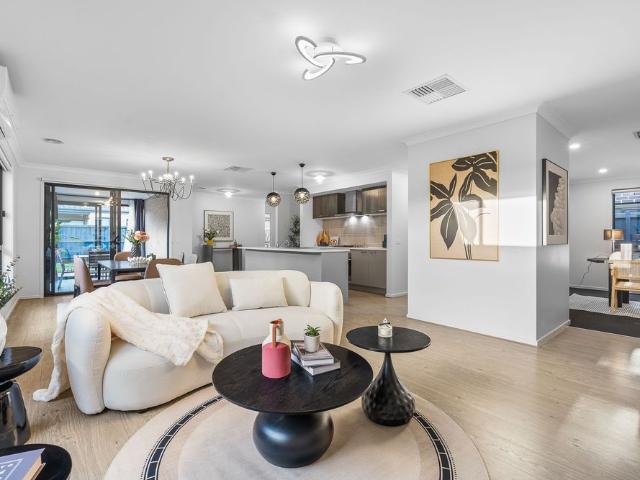 27 Powlett Drive