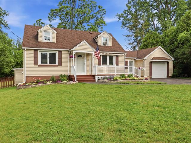 27 Pleasant View Drive