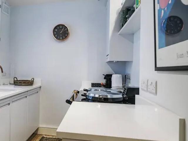 27 Queen's Gate Gardens | Studio apartment for rent #166019754 | Rentberry