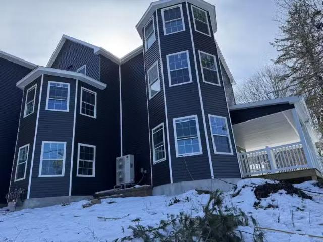 27 Quinnipiac Avenue, 2F, North Haven, CT 06473
