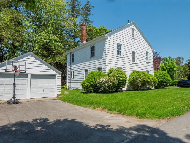 27 Red Cross Avenue