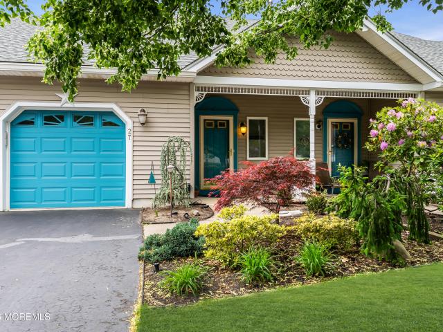 27 Riva Boulevard Unit 614