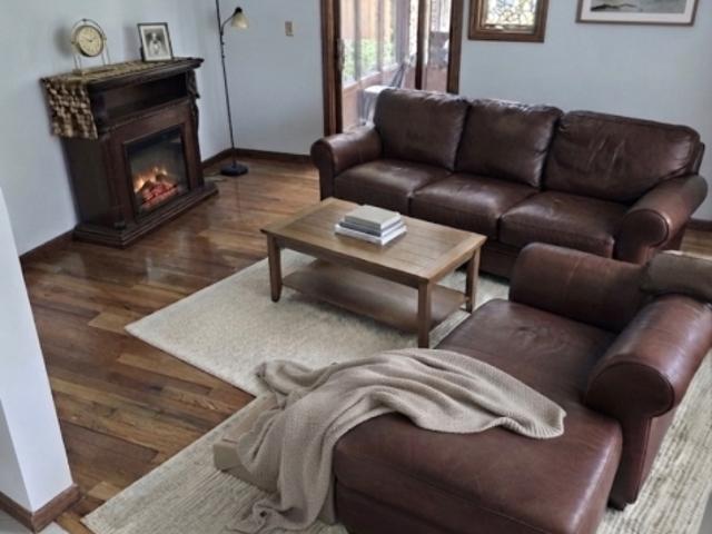 27 River Rd