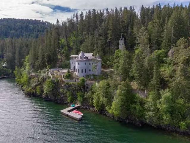27 Rough Rd, Sagle, ID 83860 646713746