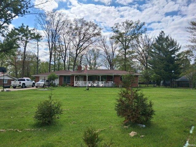 27 N Scatterfield Rd, Anderson, IN 46012