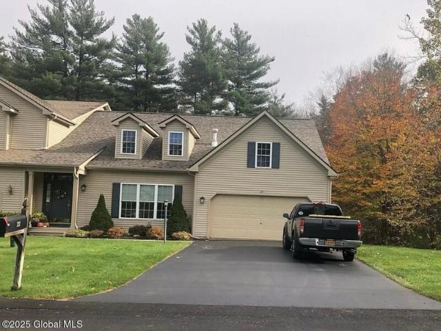 27 Secretariat Lane, Stillwater, NY 12866