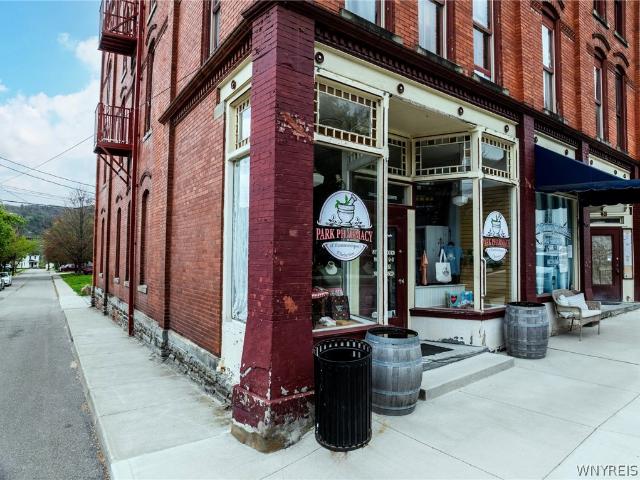 27 Shethar Street