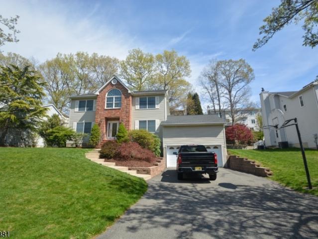 27 Sherbrook Dr