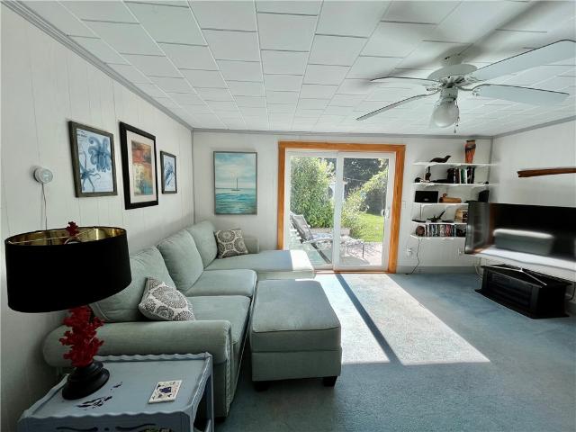27 South Shore Road