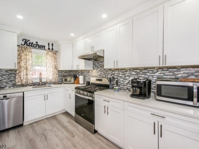 27 Spencer Ave