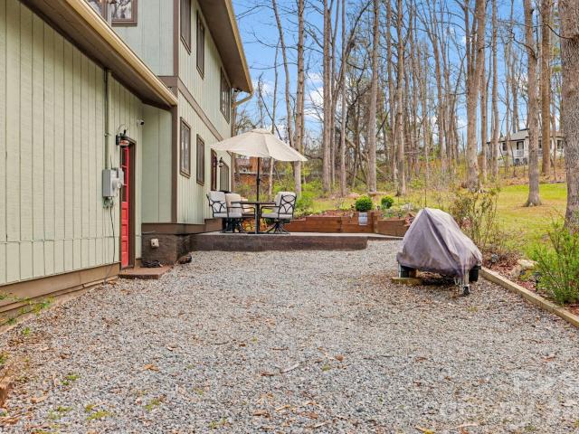 27 Spring Hill Circle