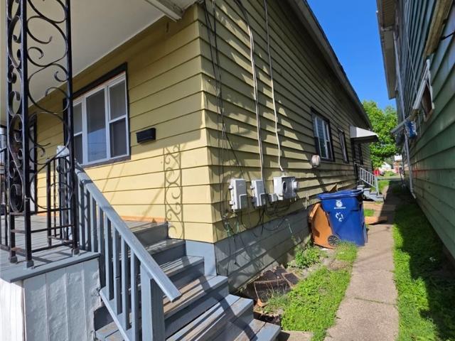 27 Sweet Avenue