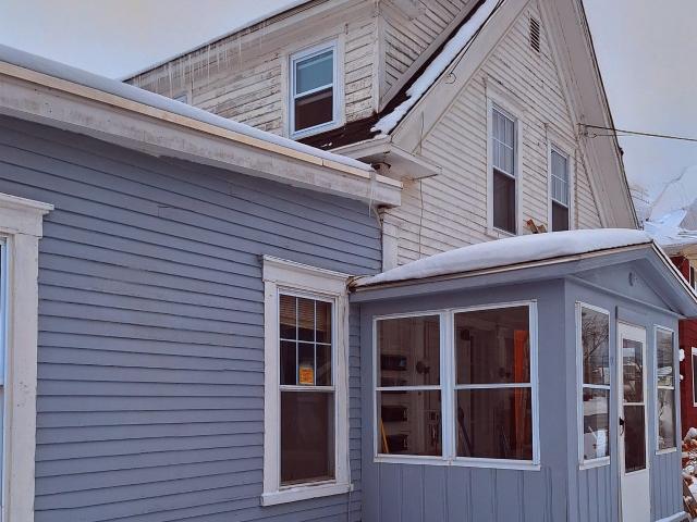 27 State Street