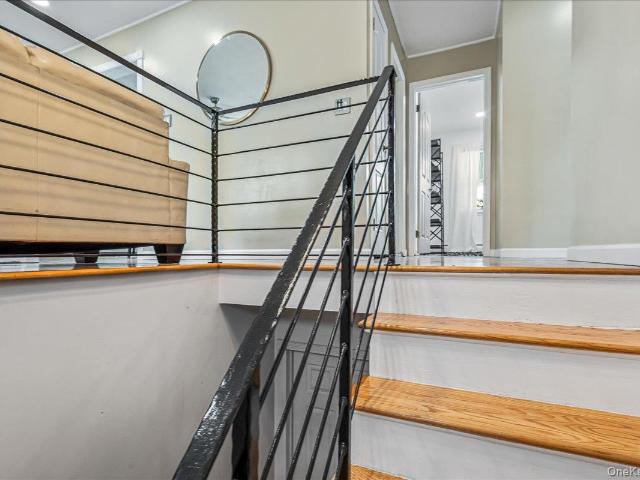 27 Stuyvesant Street