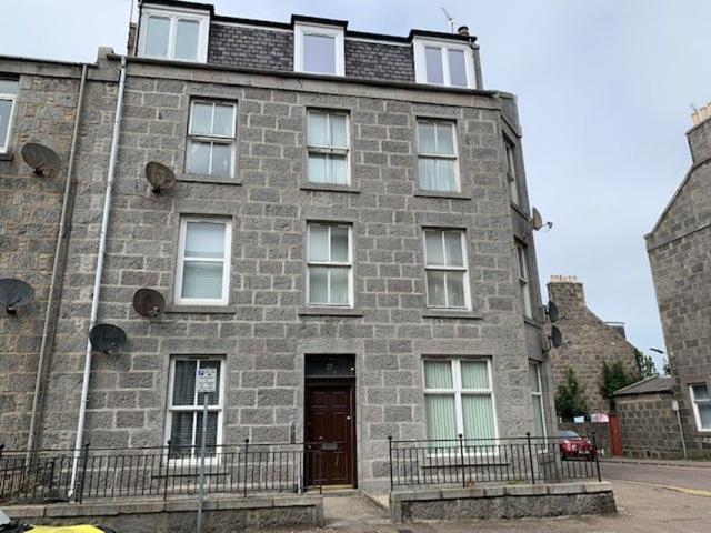 27 Summerfield Terrace, Aberdeen AB24, 1 bed flat to rent, £525 pcm | PrimeLocation