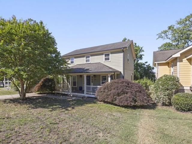 27 Summit Ave, Raleigh, NC 27603