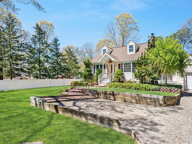 27 Summit Boulevard
